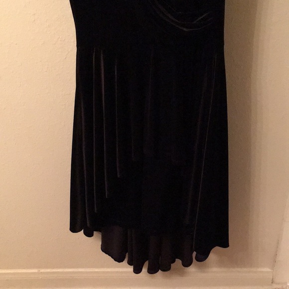 The Pyramid Collection | Dresses | Black Velvet 5s Style Dress | Poshmark